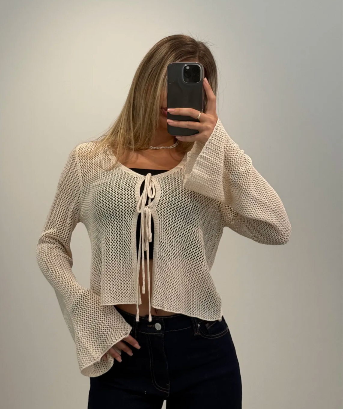 LEICHTE STRICKJACKE MIT SCHLEIFEN - versch. Farben – Seamless FASHION